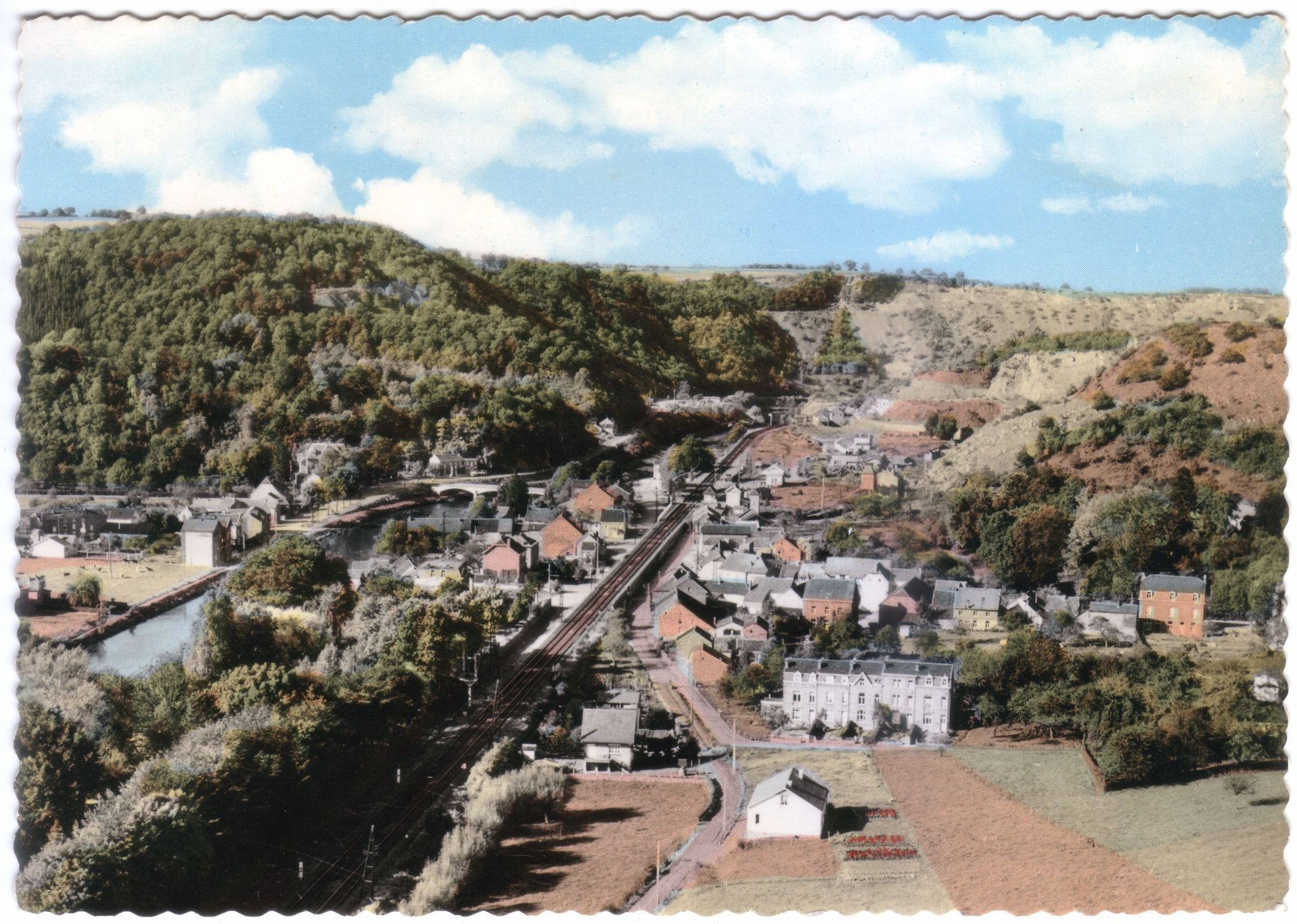 0063 – Dans le parc | anciens de comblain